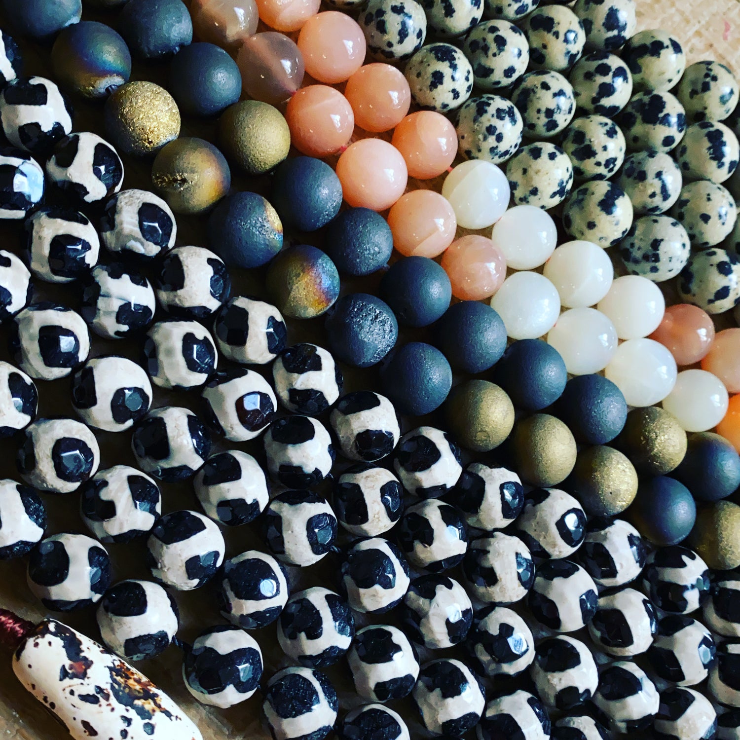 Collections – New Vintage by Sam